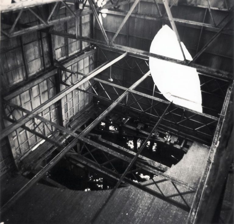 Gordon Matta Clark - Art, architecture et lumière. - distylight